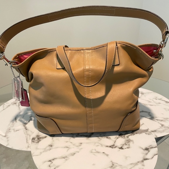 Coach | Bags | Coach Hadley F27728 Leather Tan Tote | Poshmark